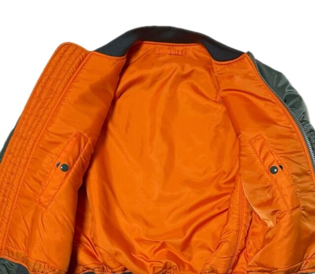 【MA-1とは？】メンズのコーデや年代判別、おすすめブランドを紹介！！アルファやアヴィレックスなど